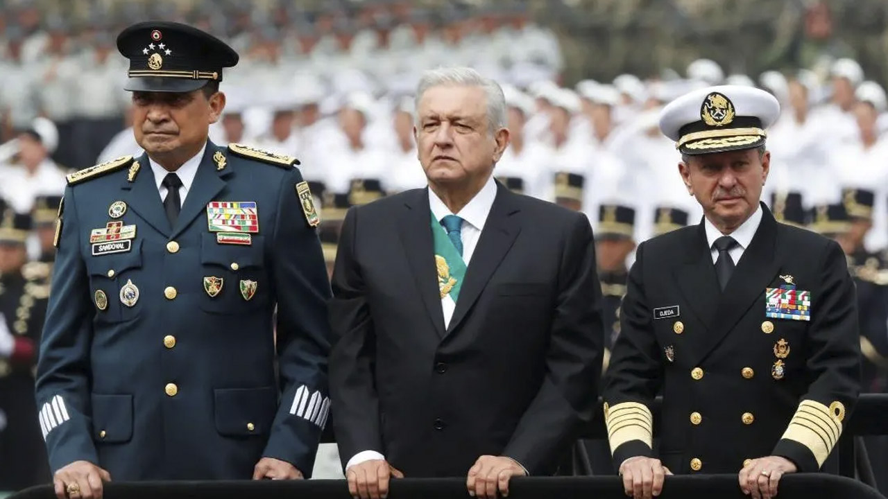 ¿Cómo identificar los grados de Ejército a través del uniforme?