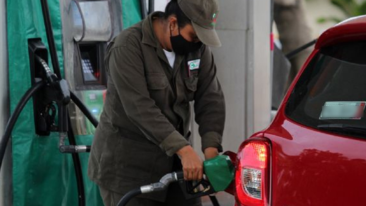 ¿Cuál es el PRECIO de la GASOLINA y diésel hoy 19 de diciembre de 2022 en México?