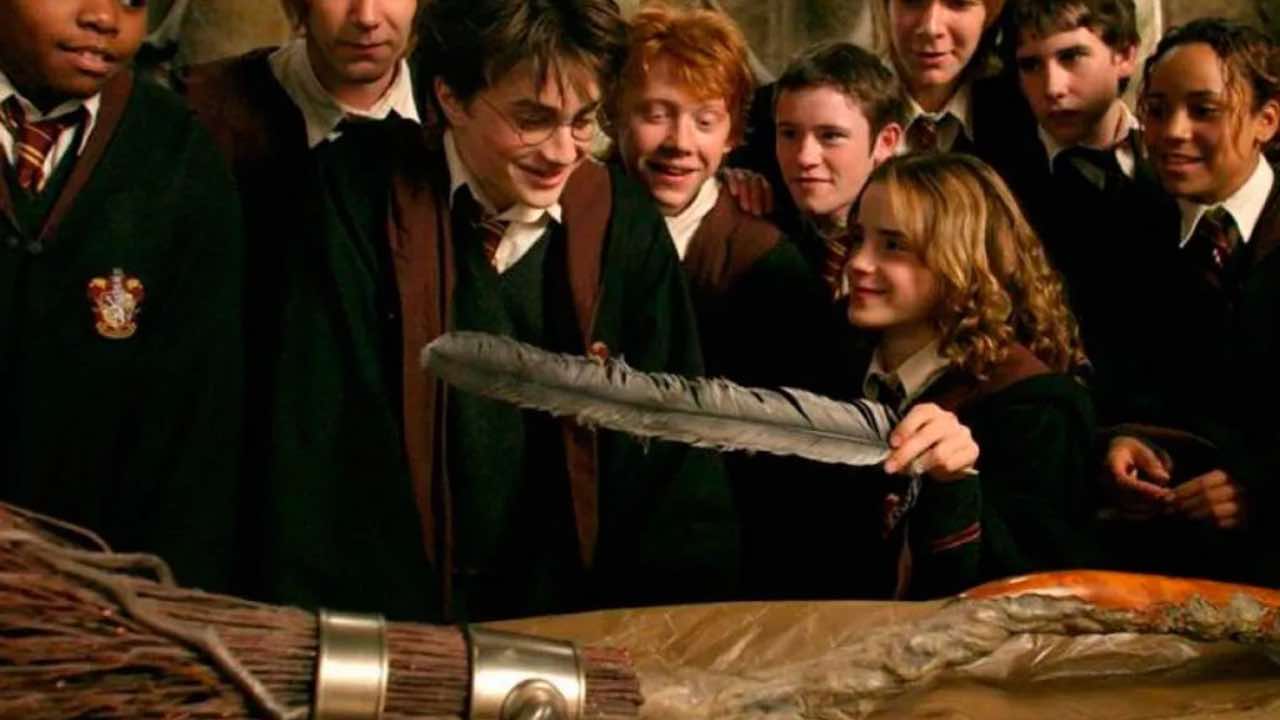 El modelo original de la Nimbus 2000 de Harry Potter sale a subasta